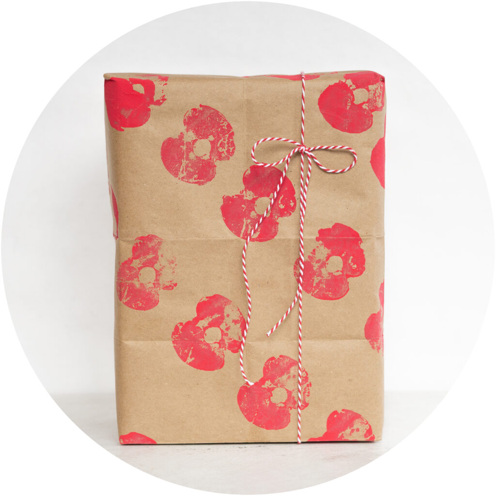 Alternative to Wrapping Paper | Lakewinds Food Co-op