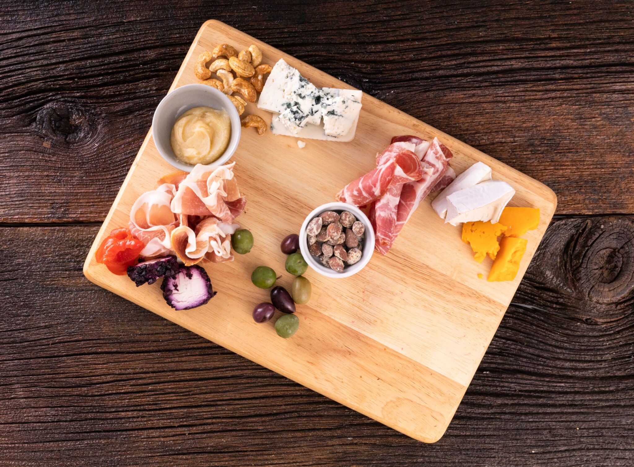 Cheese Board Tips for the Holiday | Lakewinds Food Co-op